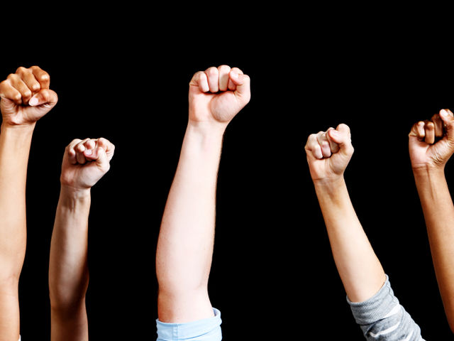 President with hands off leadership style - rmOlfe