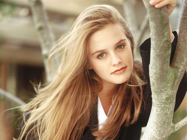 This Is What The Most Beautiful 90's Stars Look Like Today | Playbuzz