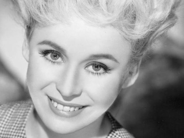Beautiful British Actresses - How Did They Look Then? | Playbuzz