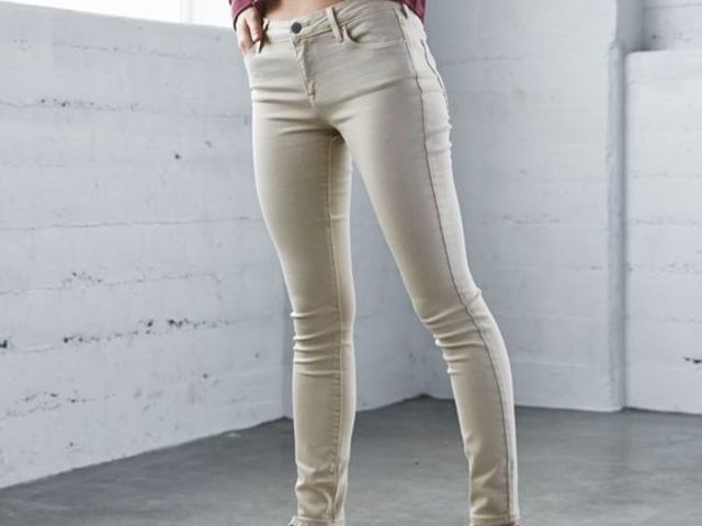 Can You Match These '00s Clothing Styles To Their Exact Year? | Playbuzz