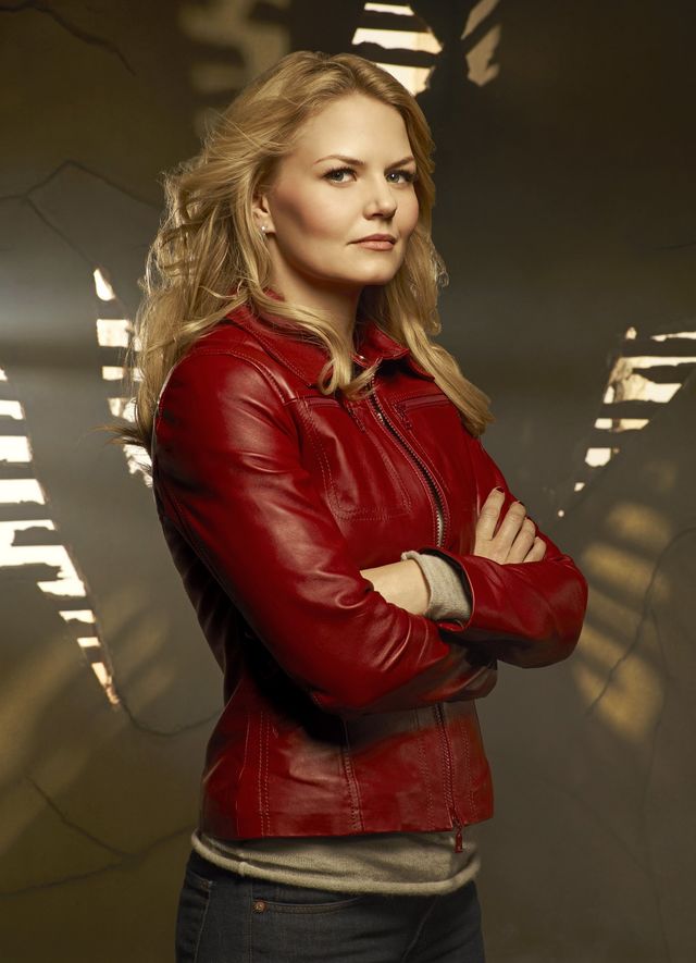 Who's The Best Female Cop On TV? | Playbuzz