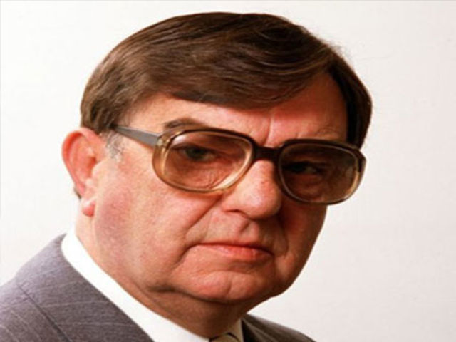 How Well Do You Remember The Original Cast Of Brookside? | Playbuzz