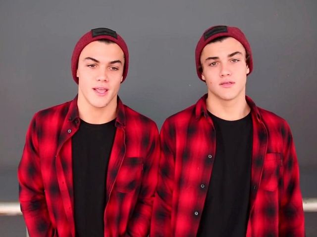 How much do you know the Dolan Twins | Playbuzz